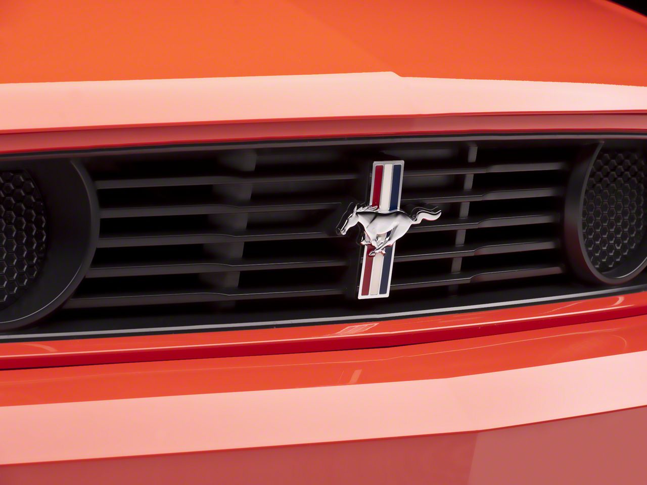 Ford Mustang BOSS 302 Grille Pony Emblem 8R3Z16228A (10-14 Mustang GT ...
