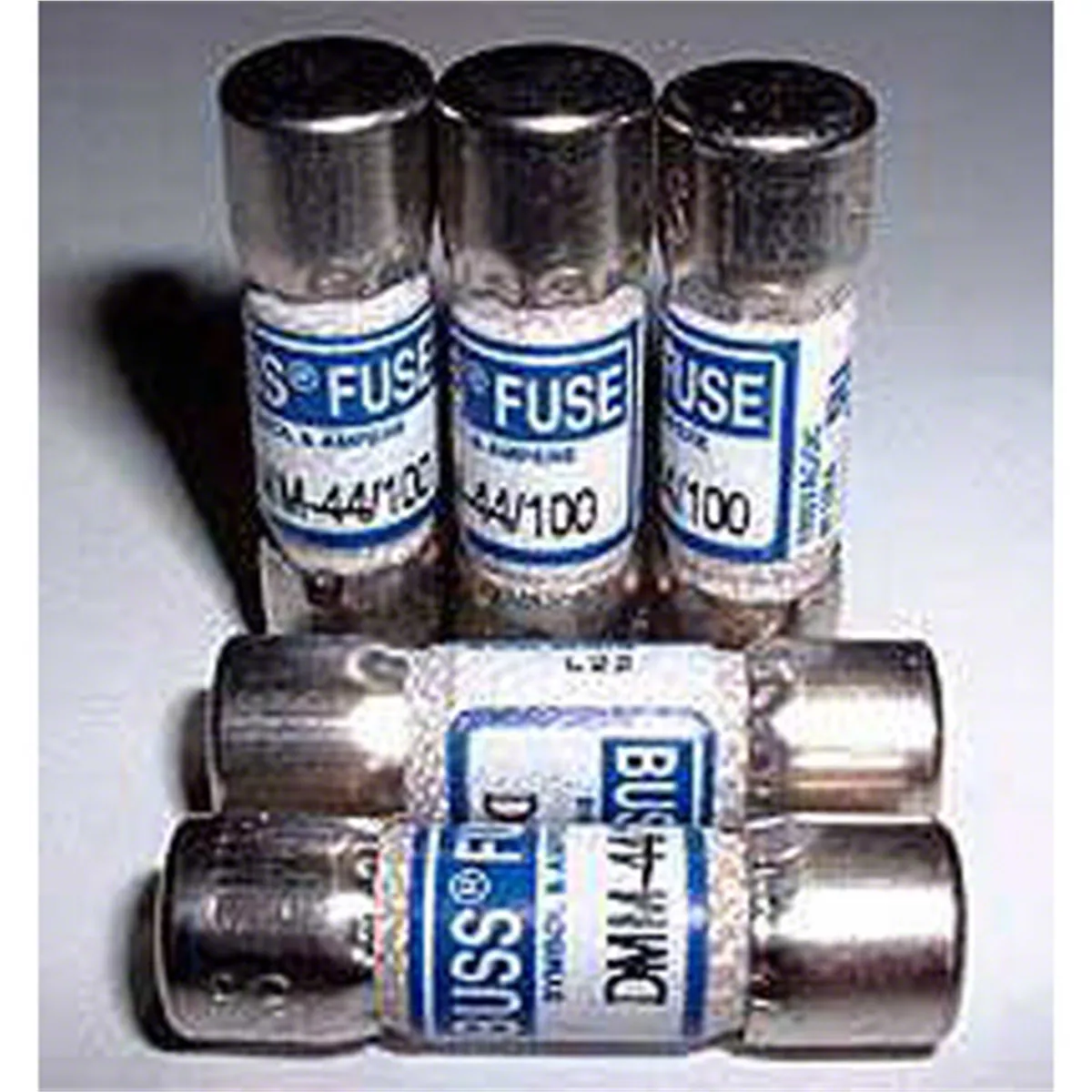 Fluke Universal AM 440 mA/1000V Fuse Kit; 5-Piece FLU203414 - Free Shipping