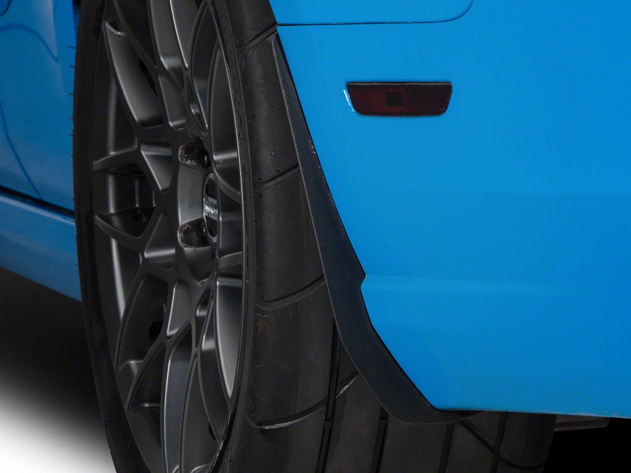 Ford Mustang GT500 Rear Splash Guard; Driver Side DR3Z6328371AA (10-14 ...