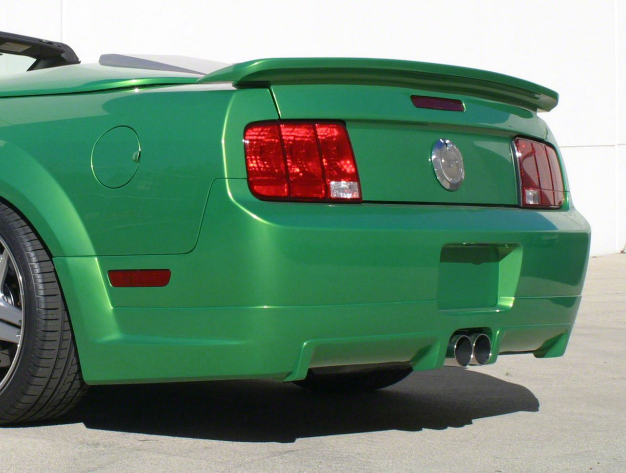 Mustang Gen 2 Body Kit (05-09 Mustang GT) - Free Shipping