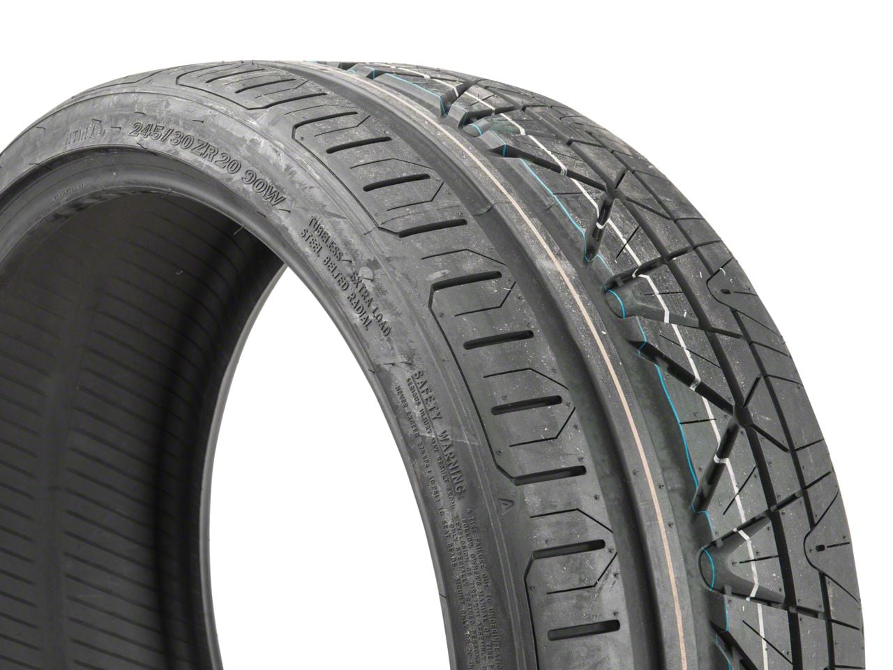 NITTO Challenger INVO Ultra-High Performance Tire 203490 (245/40R20 ...