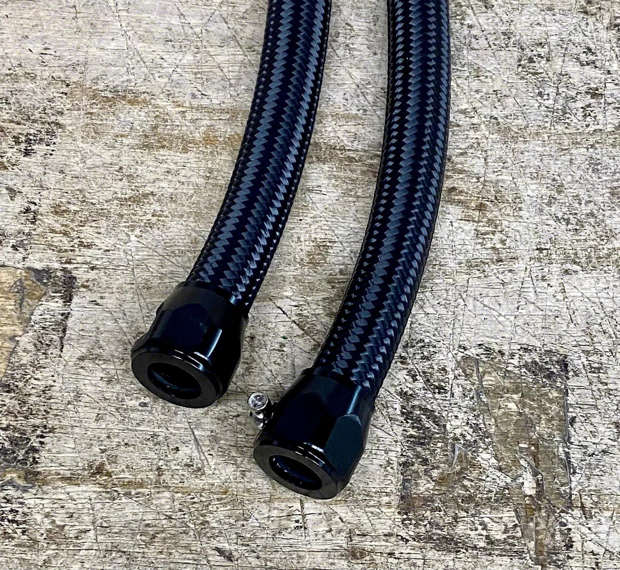 Challenger Red Nylon Braided Oil Catch Can Line Kit; Black Fitting (09 ...