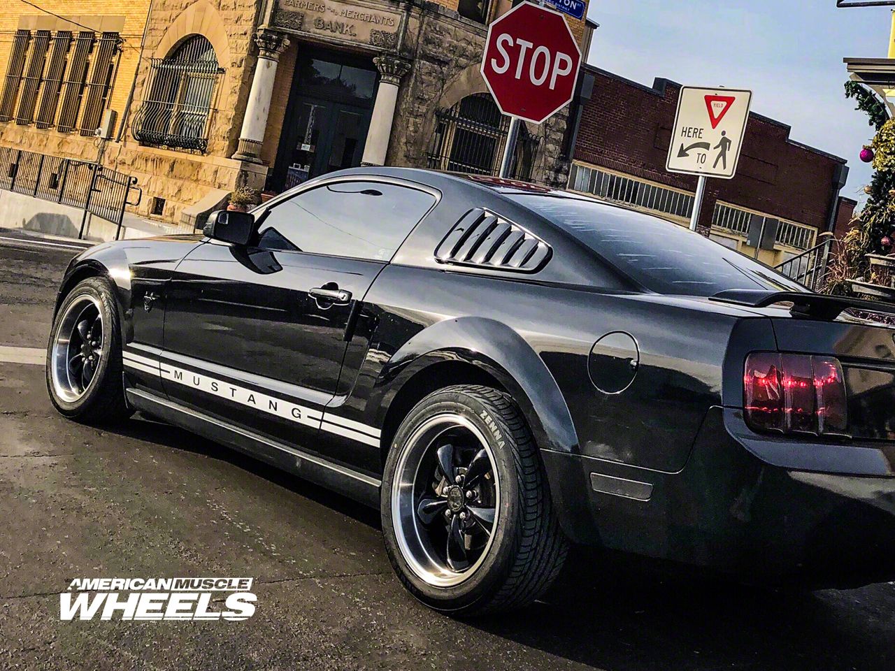 Mustang Deep Dish Bullitt Gloss Black Wheel; 18x9; 30mm Offset (05-09 ...